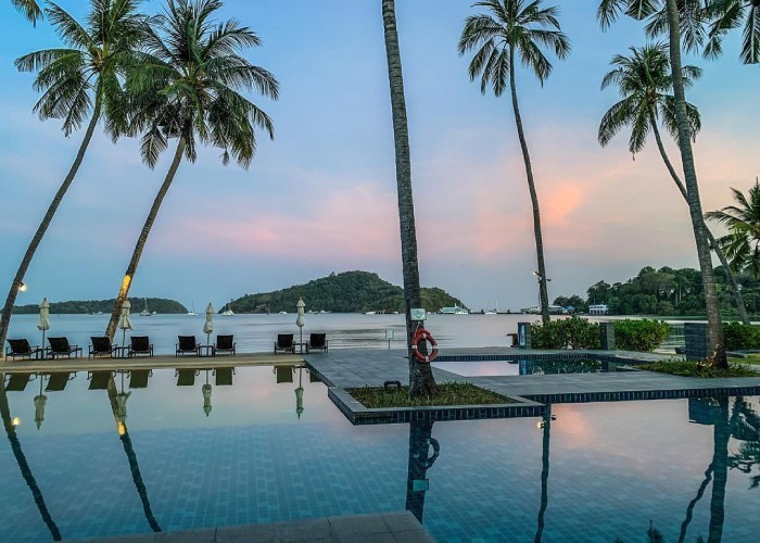 Combo 5* Phuket Crowne Plaza Phuket Panwa Beach 4N/3Đ, Ăn Sáng + VMB Khứ Hồi + Xe Đưa Đón SB