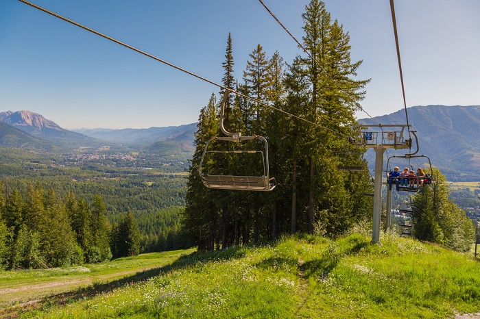 Khám phá các hoạt động mùa hè ở Fernie British Columbia