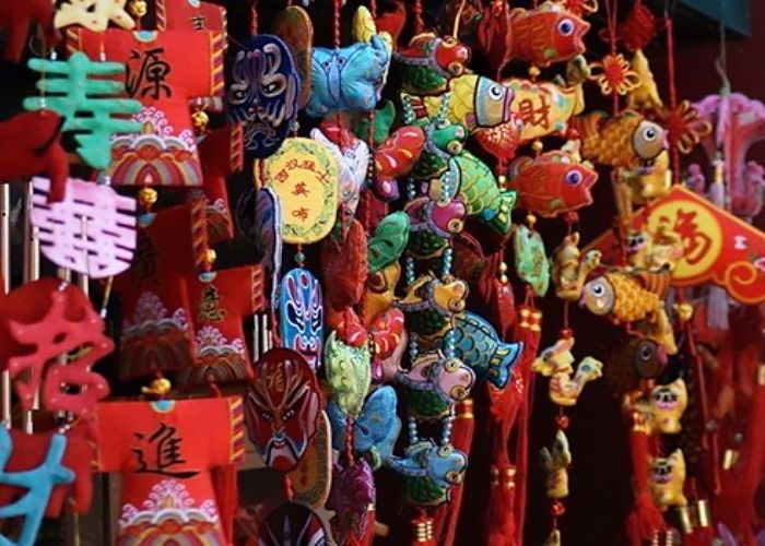 Đi Trung Quốc nên mua gì? Kinh nghiệm mua quà lưu niệm cần nắm rõ